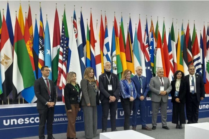 Mitsotakis on UNESCO’s Recognition of World Greek Language Day - TA NEA