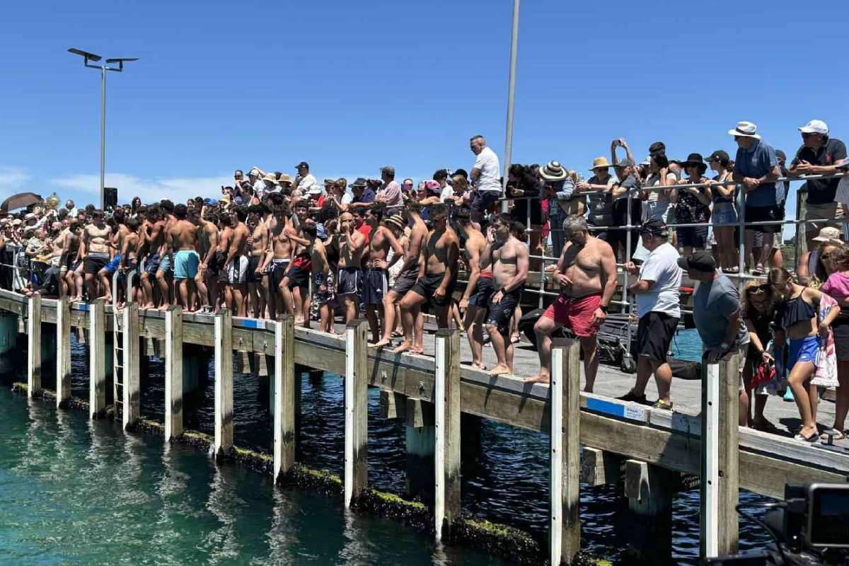 Faith, tradition and community on display at Rye and Frankston for ...